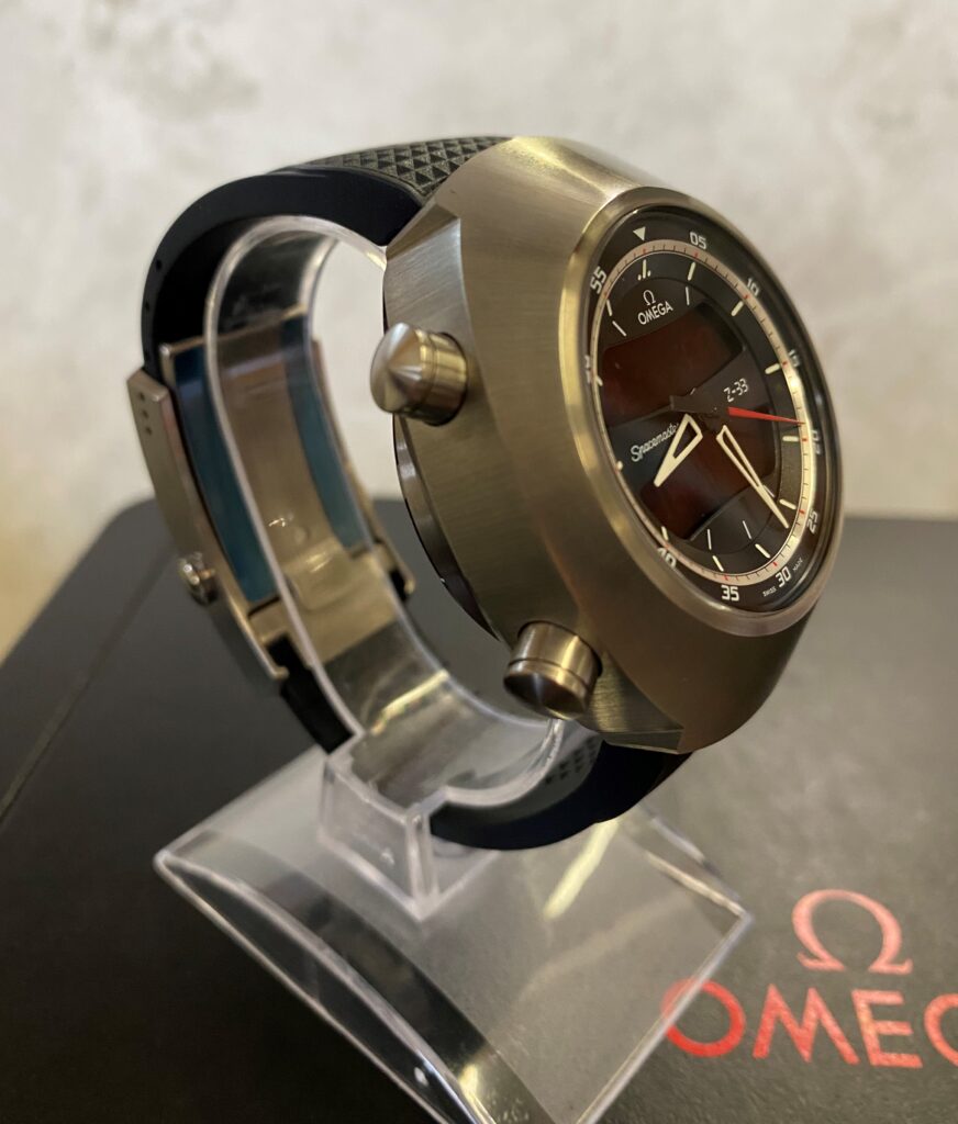 Omega Speedmaster Spacemaster Z-33 - Unworn, New. Full Set. Stunning ...