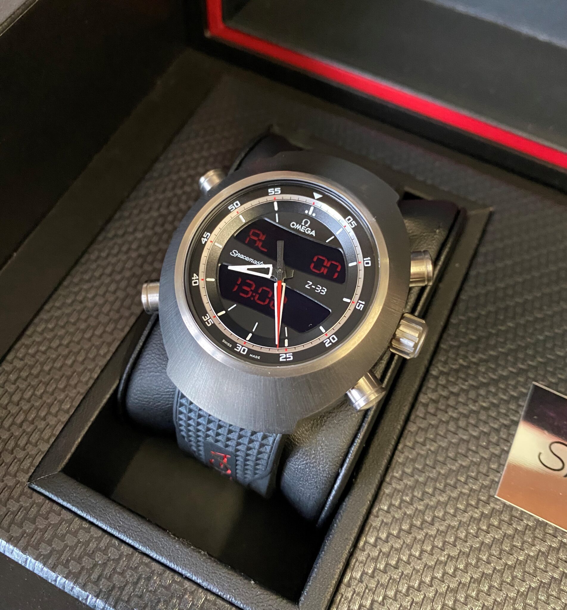 Omega Speedmaster Spacemaster Z-33 - Unworn, New. Full Set. Stunning ...