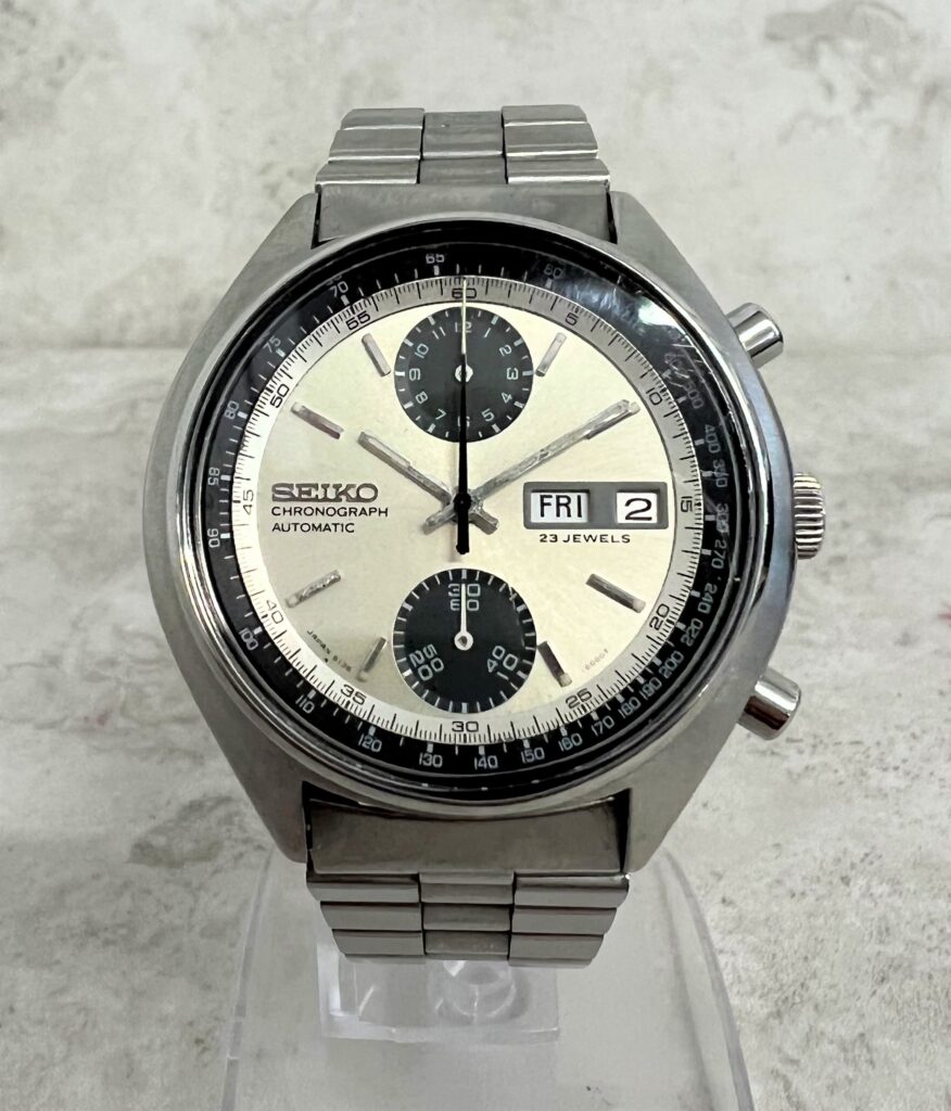 Seiko Chronograph Ref: 6138-8000 - Baby Panda - 23 Jewels - Cal.6138b ...